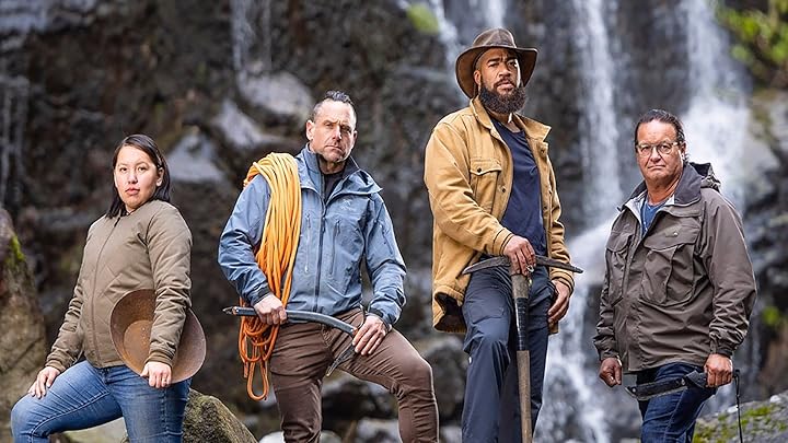 Prime Video: Deadman's Curse - Season 1