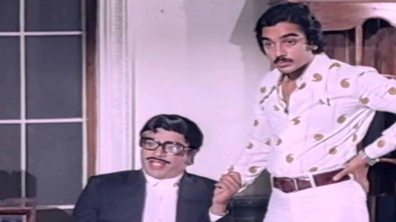 Prime Video: Sattam En Kaiyil