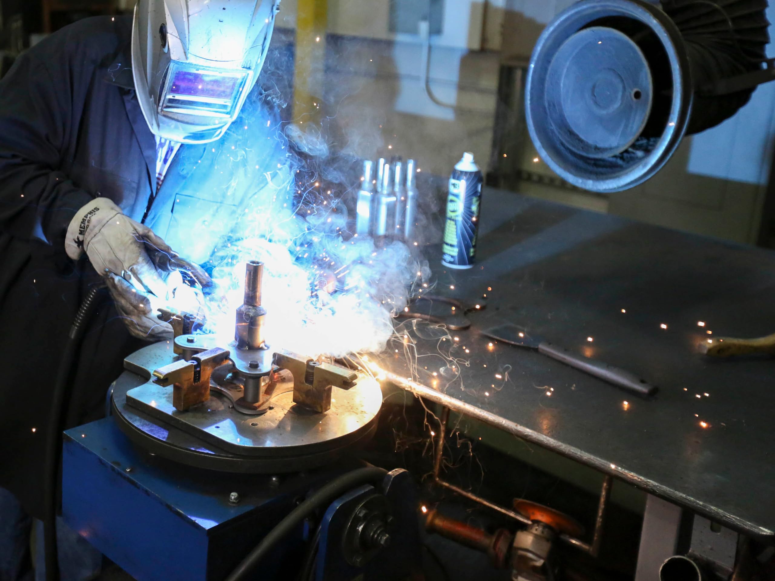 Prime Video: Machines: How They Work - Season 1