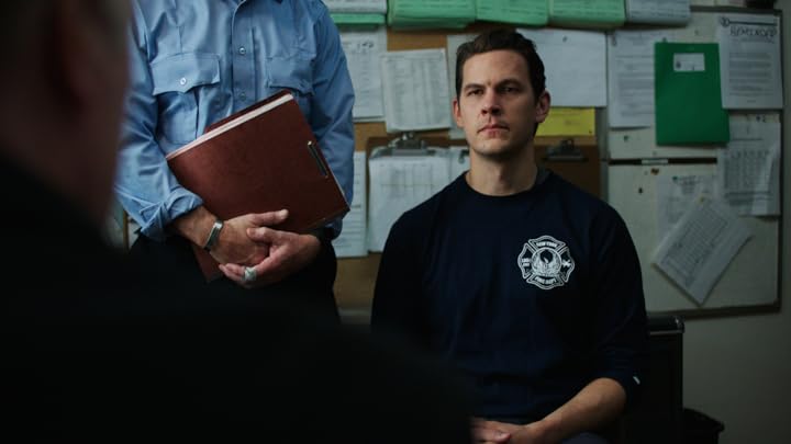 Amazon.com: Where There's Smoke : Tom Lipinski, Robert John Burke ...