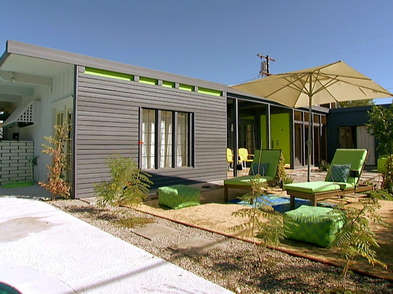 Prime Video: House Hunters: Volume 2 - Season 77