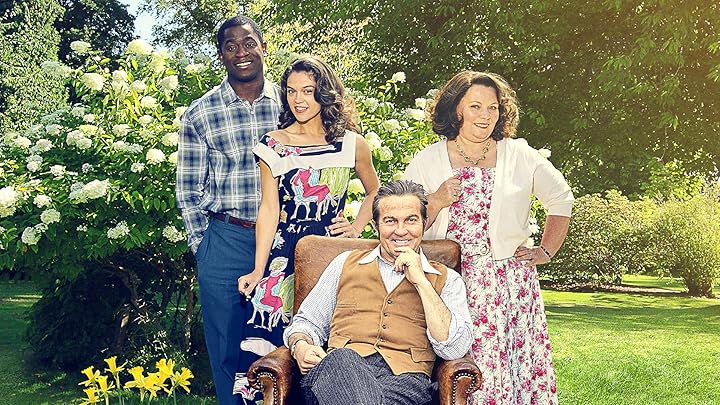 Amazon.com: The Larkins - Season 1 : Bradley Walsh, Joanna Scanlan, Sabrina Bartlett, Andy De ...
