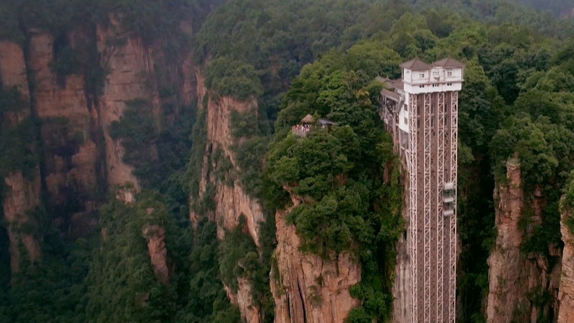 Prime Video: How Did They Build That - Season 1