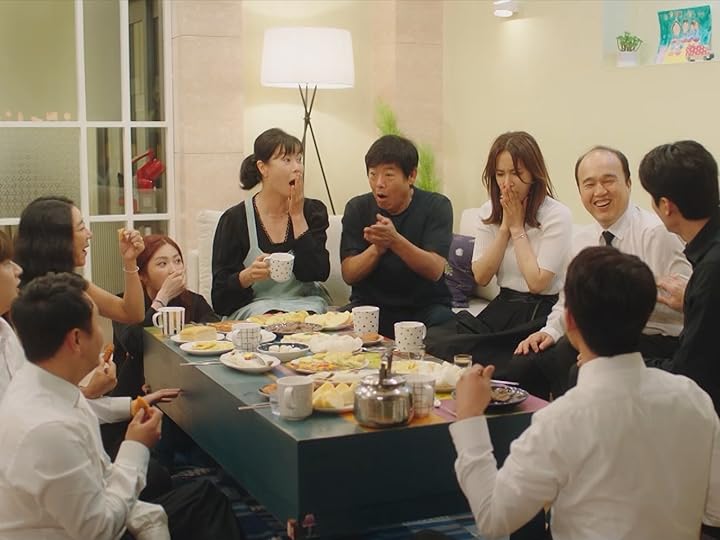 Prime Video: Somehow Family