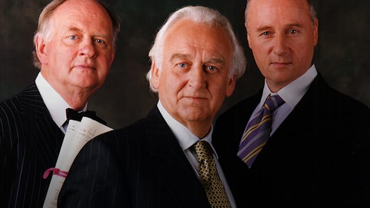 Amazon.com: Kavanagh QC : John Thaw, Oliver Ford Davies, Nicholas Jones ...