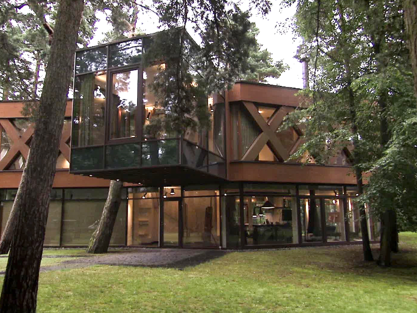 Prime Video: Extreme Homes - Season 2
