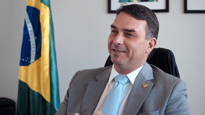 Amazon.com: Rise of the Bolsonaros : Kerry Shale, Matthew Hill, Richard ...