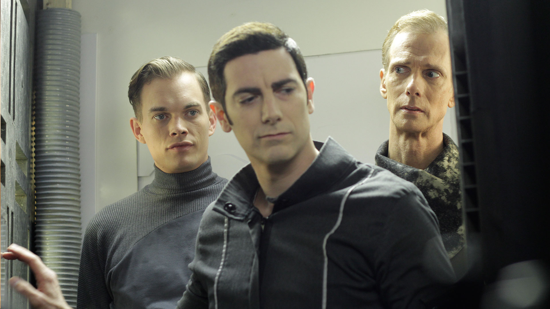 Watch 5th Passenger | Prime Video