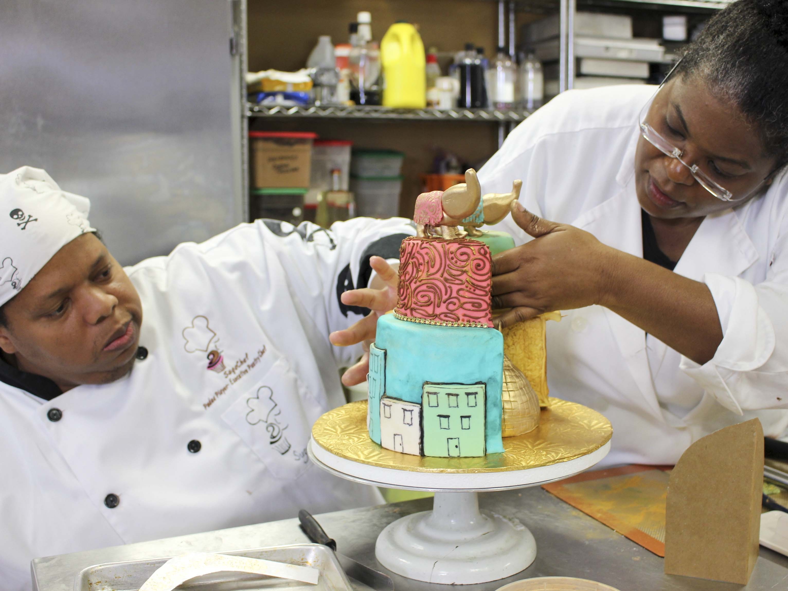 Prime Video: Cake Hunters - Season 3