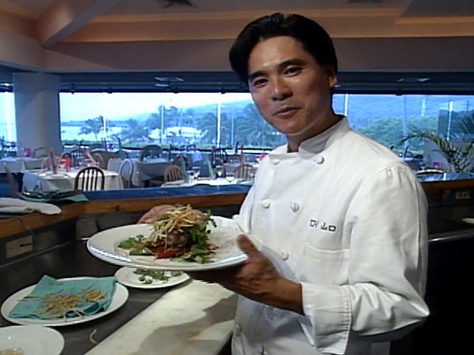 Prime Video: Hawaii Cooks with Roy Yamaguchi
