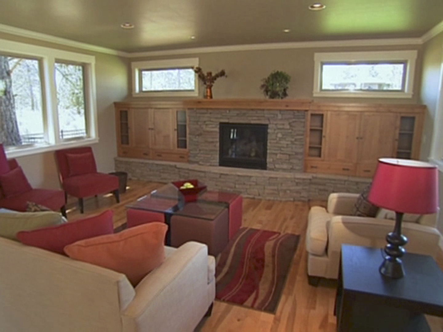 Prime Video: House Hunters: Classic - Season 32