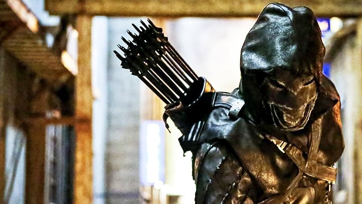 Amazon.com: Arrow: The Complete Fifth Season : Stephen Amell, David ...