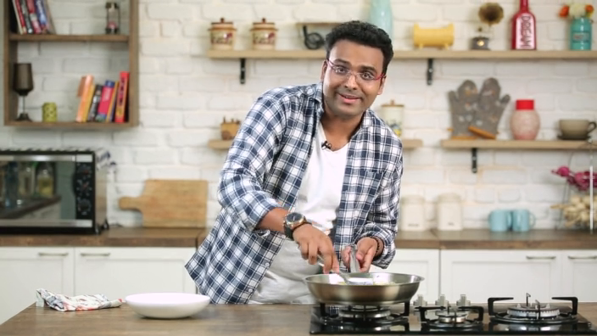 Prime Video: Clip: The Bombay Chef