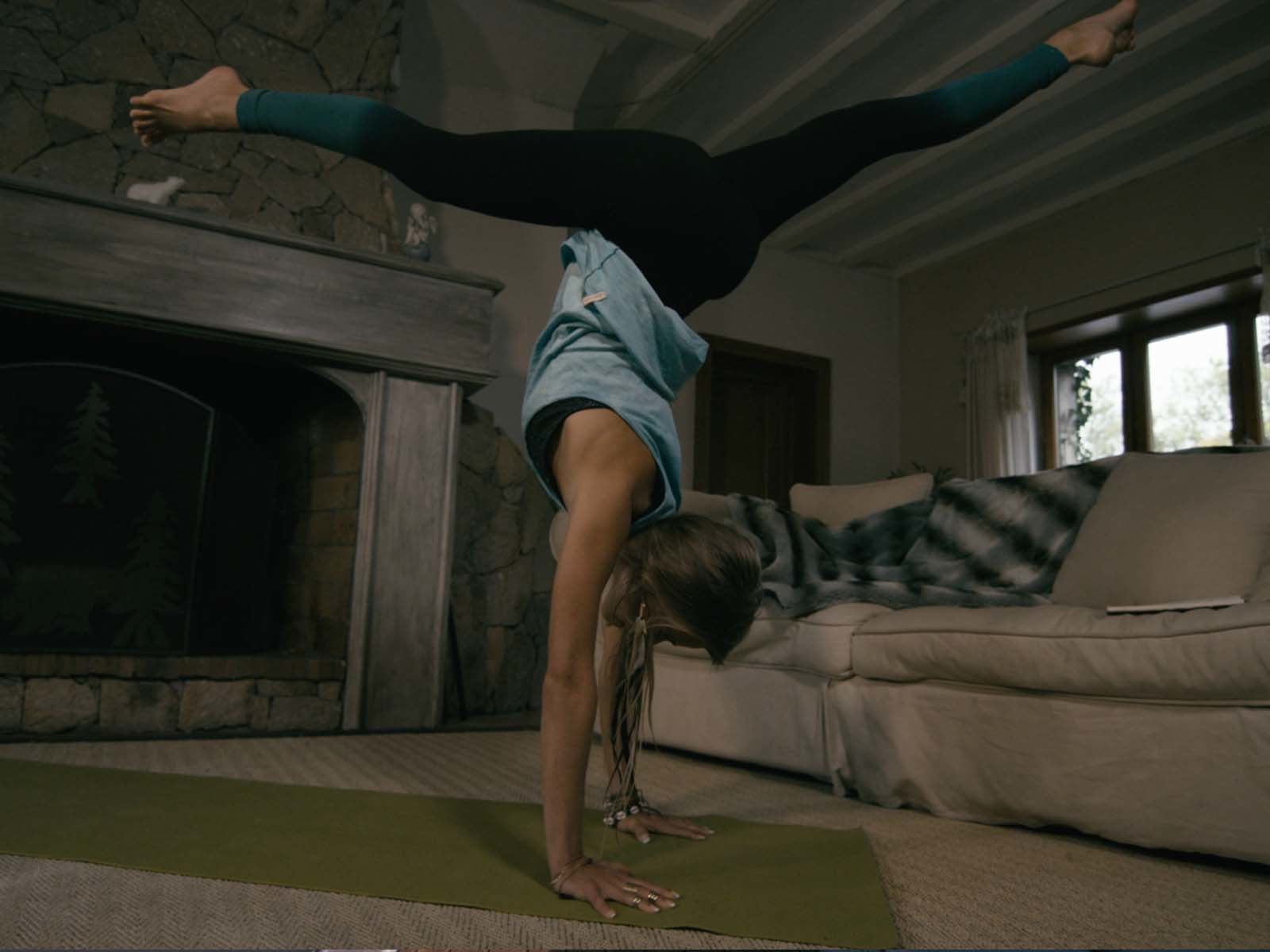 Prime Video: Fresh Yoga with Katy Misson