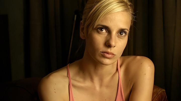 Prime Video: 14, Fabian Road