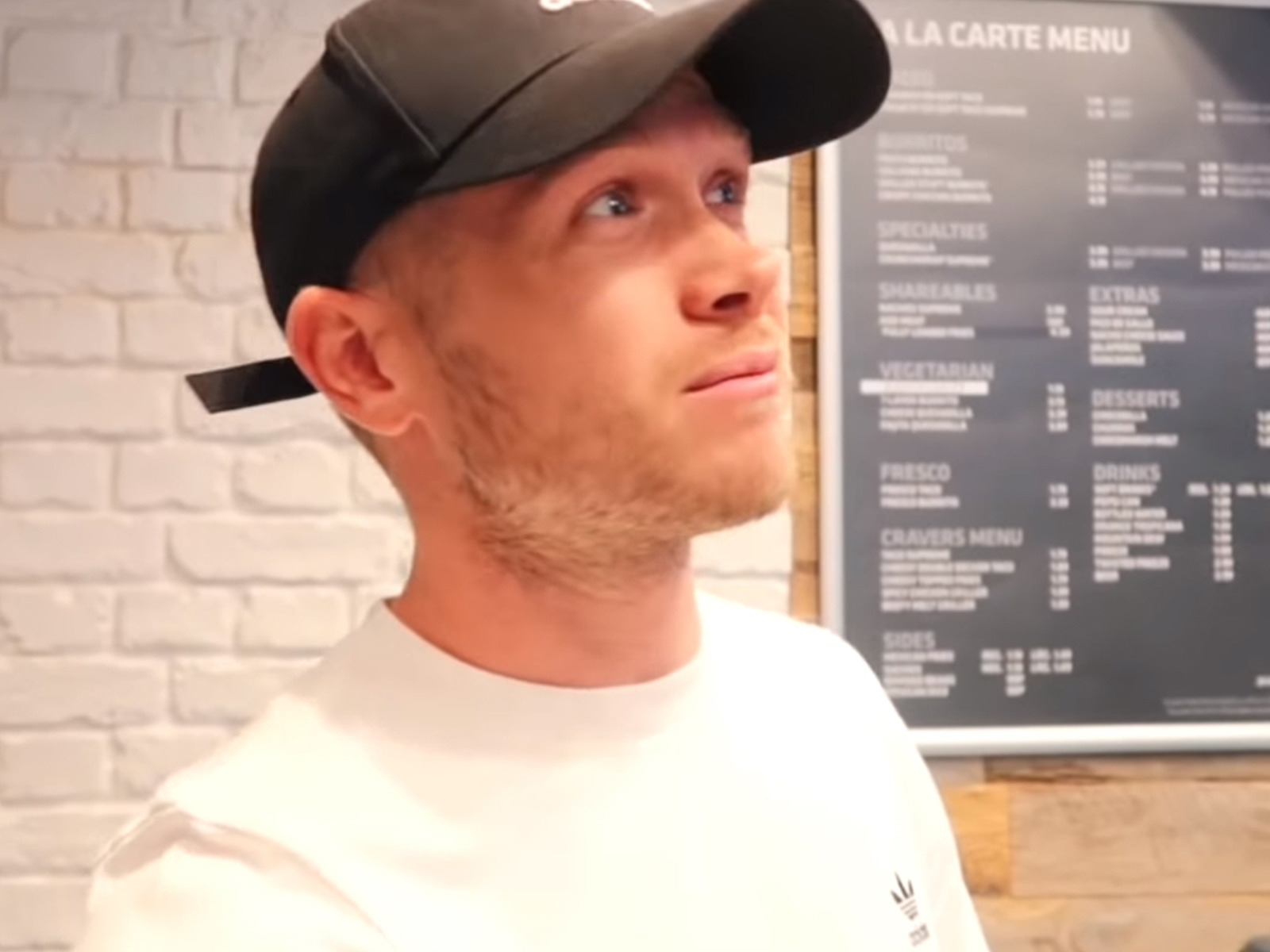 Prime Video: Dad V Girls