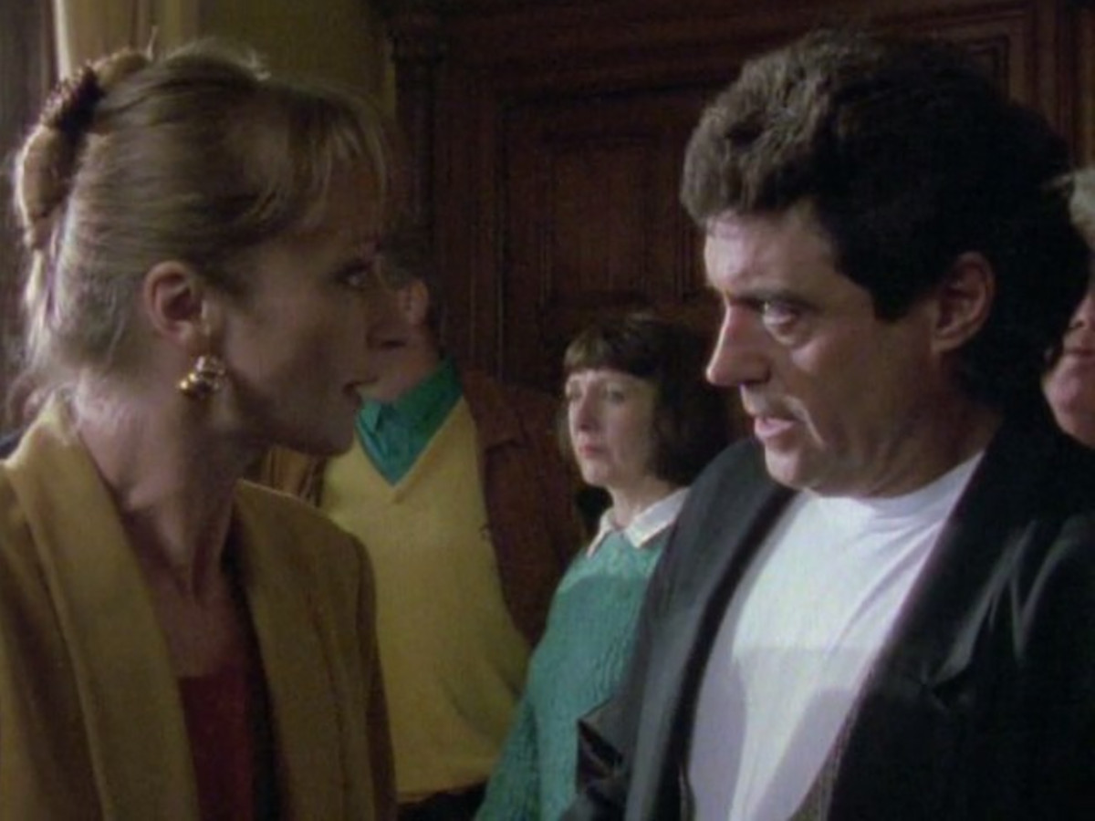 Prime Video: Lovejoy, Series 3