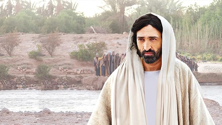 Amazon.com: The Gospel of Luke : Selva Rasalingam, Karima Gouit ...