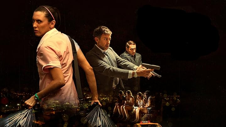 Amazon.com: La Chica Que Limpia season-1 : Martín Rena, Marcelo Arbach ...