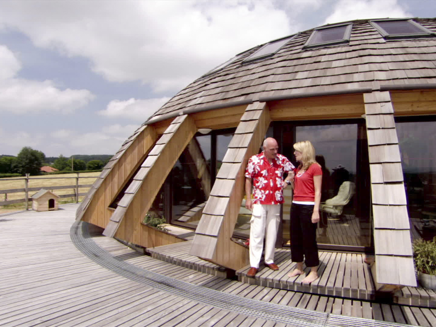 Prime Video: World's Most Extreme Homes - Season 3