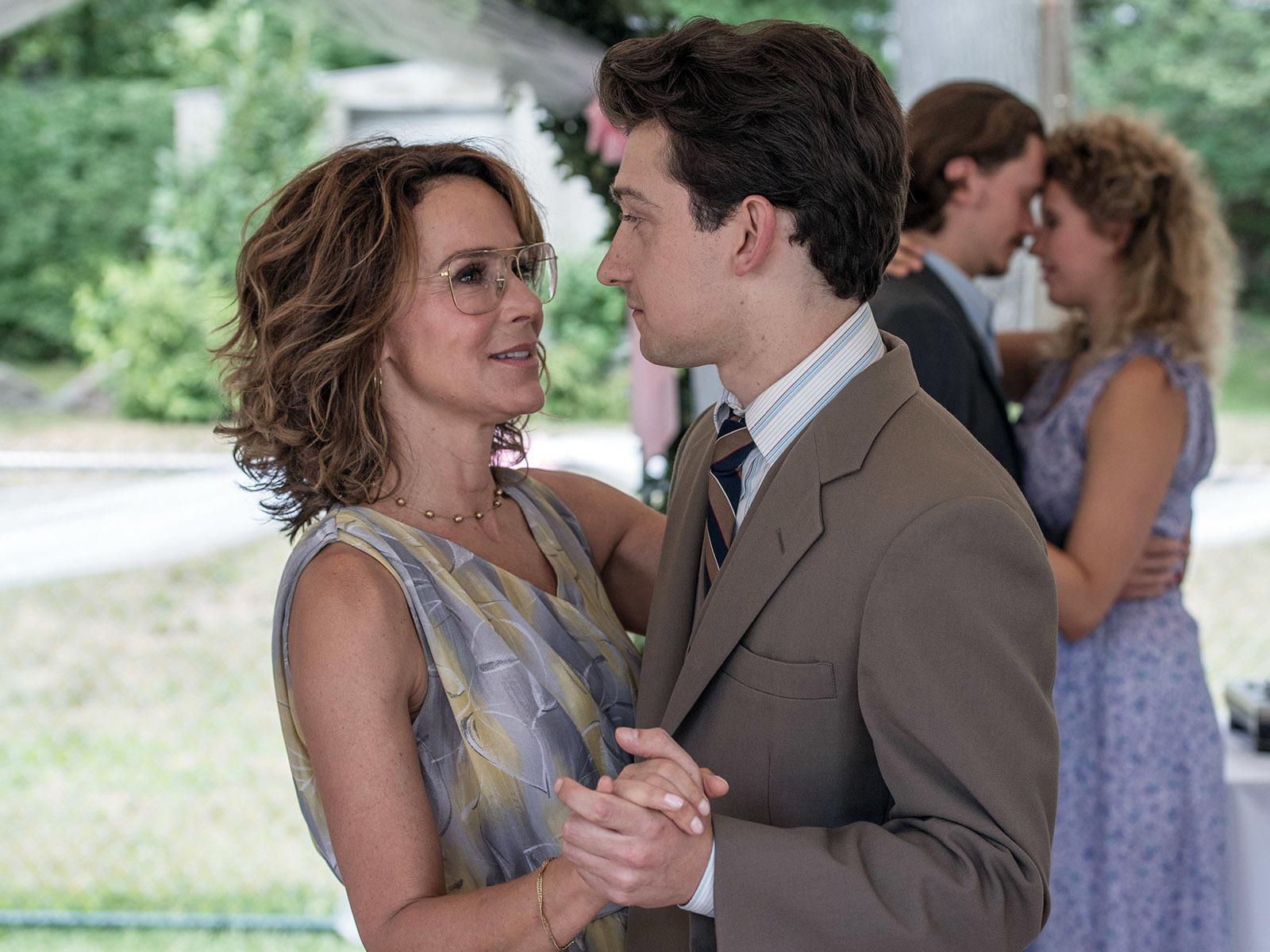 Prime Video: Red Oaks - Season 2