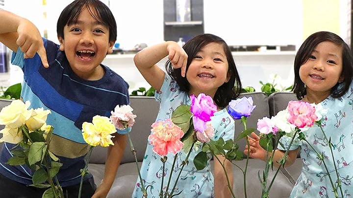 Prime Video: EK World - Season 1