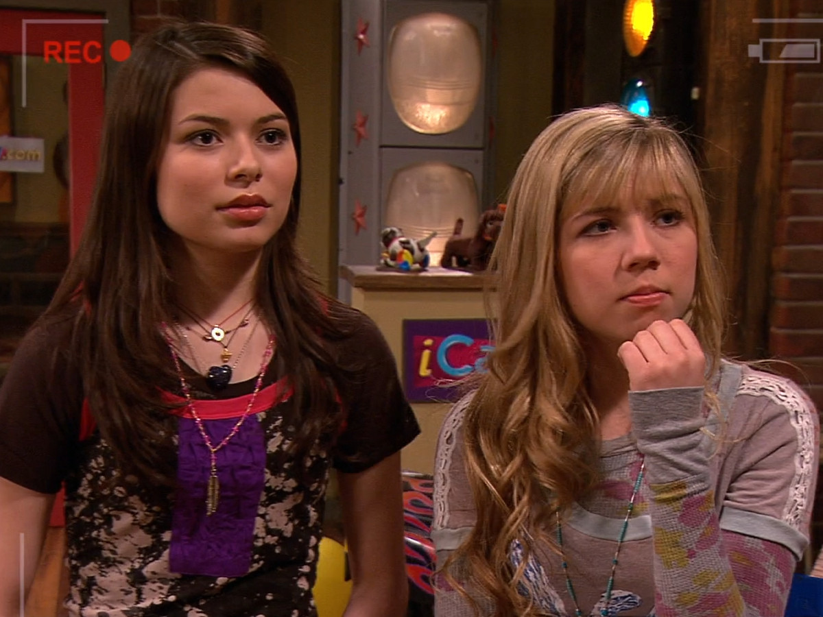 Icarly Imust Have Locker 239