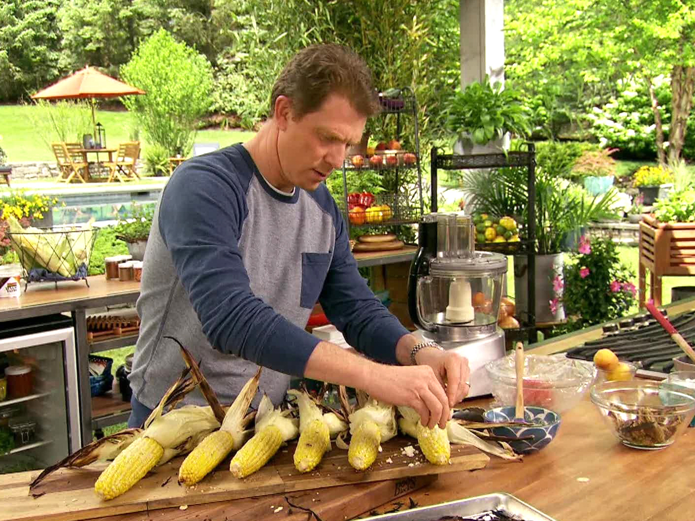 Prime Video: Bobby Flay's Barbecue Addiction - Season 4