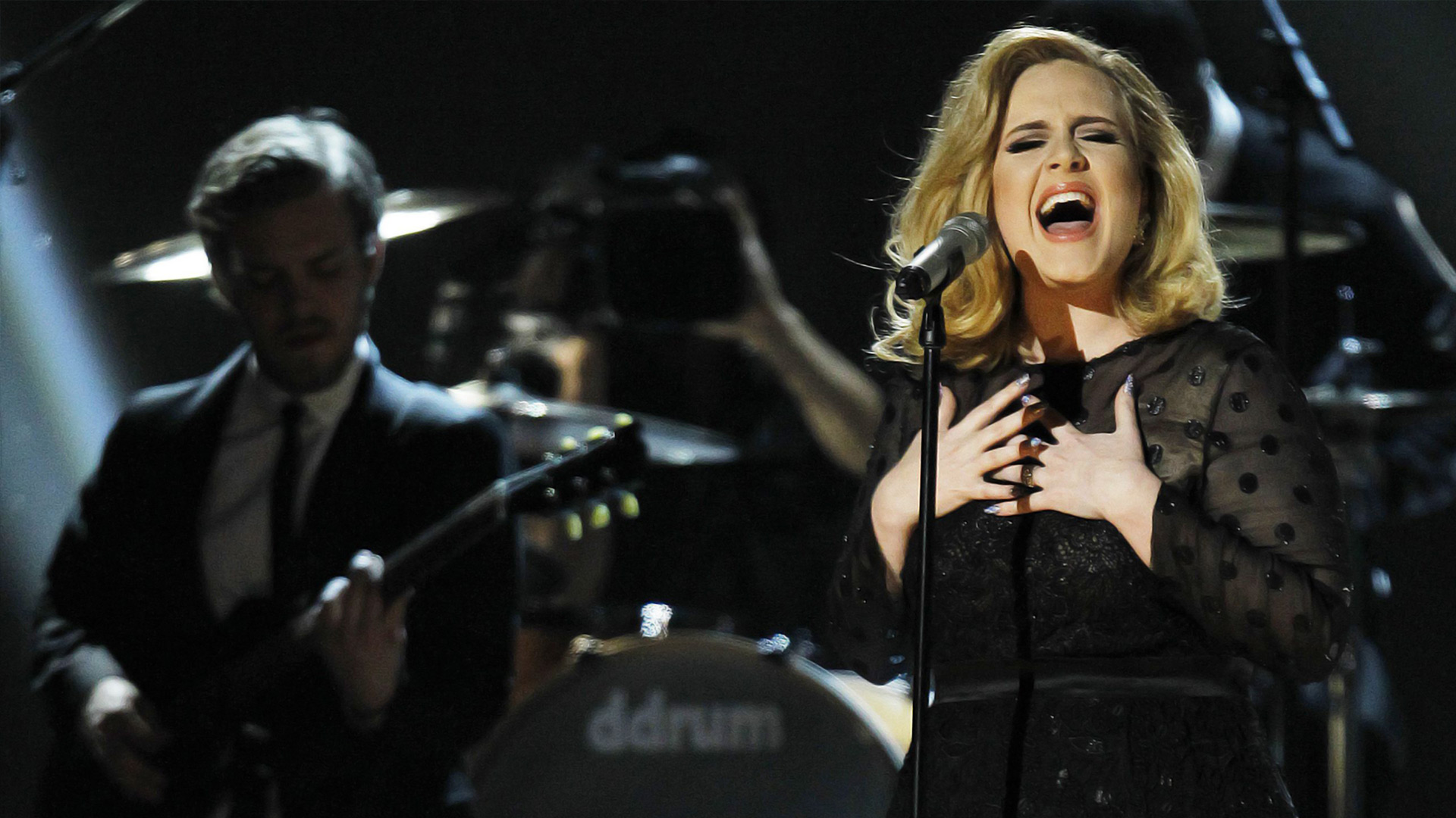 Amazon.com: Adele: Live At The Royal Albert Hall : Adele _, Paul ...