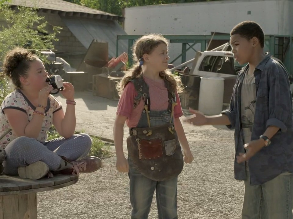 Prime Video: Annedroids Season 1