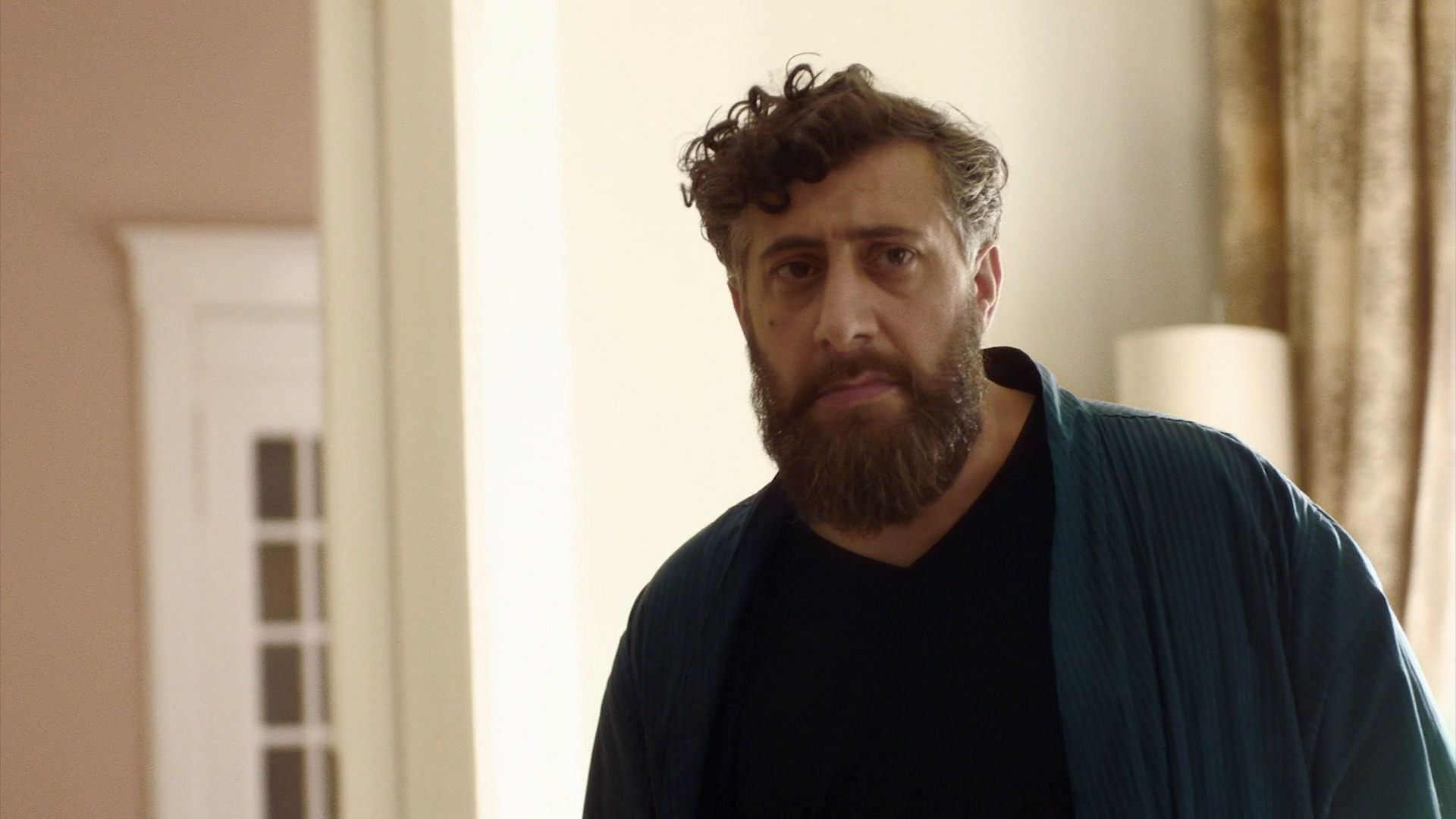 Prime Video: 4 Blocks Season 1