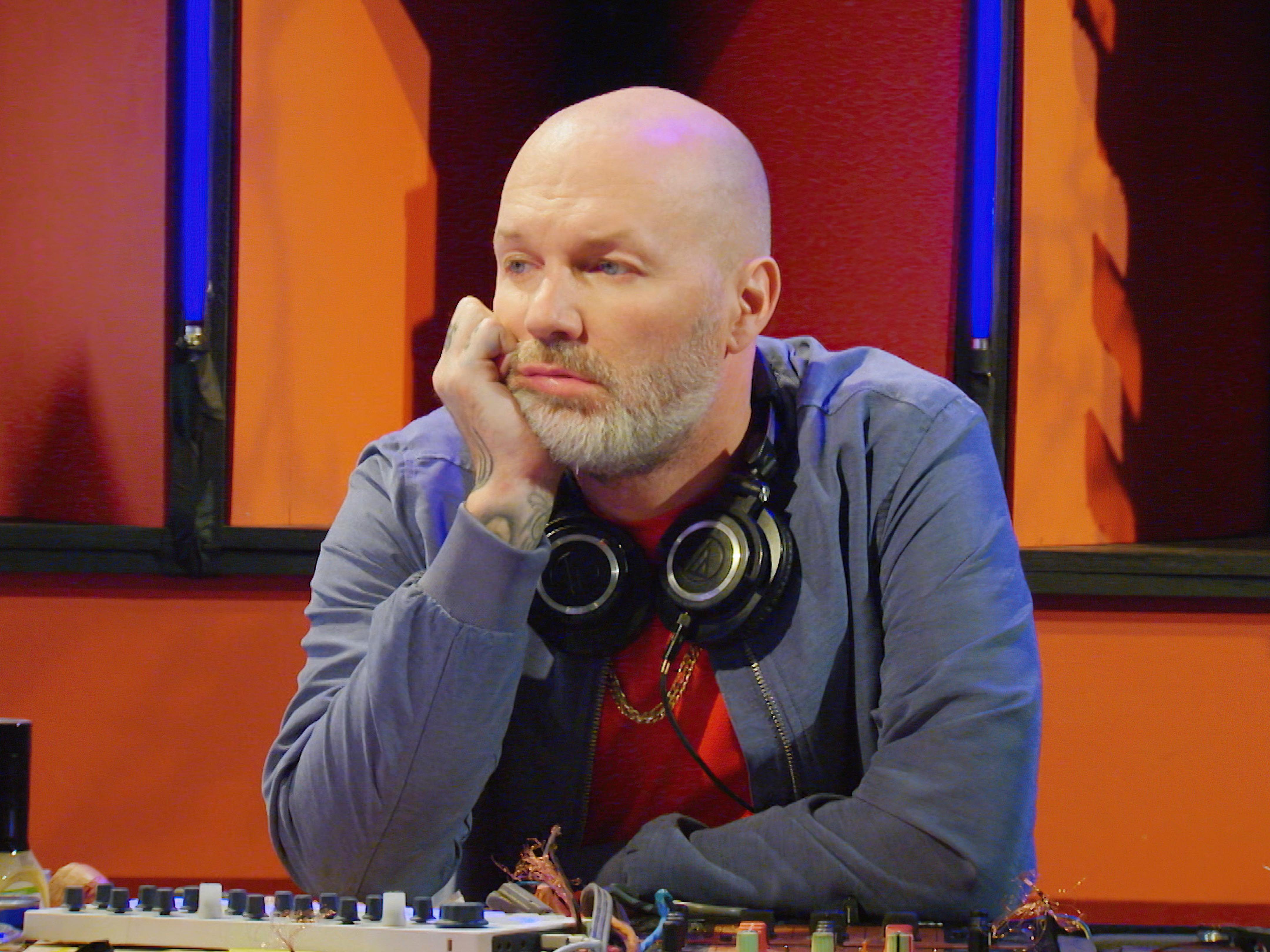 Prime Video: Mostly 4 Millennials Season 1