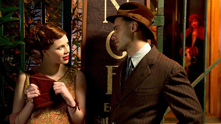 Amazon.com: Underbelly : Danielle Cormack, Chelsie Preston Crayford ...