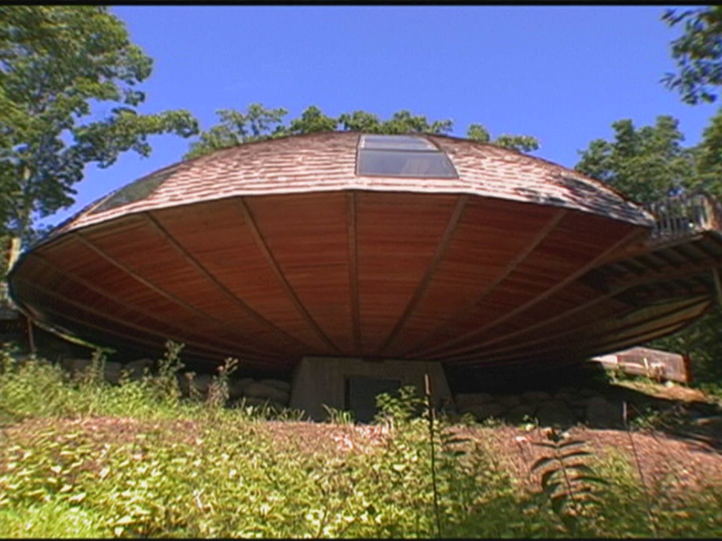 Prime Video: Extreme Homes - Season 1