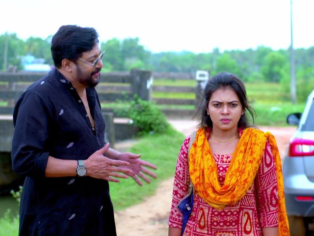 Prime Video: Thumbapoo Season 1