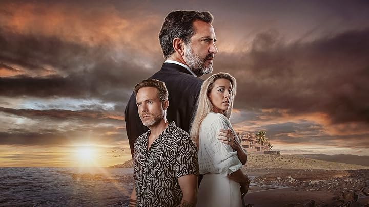 Amazon.com: Isla Brava season-1 : Erik Hayser, Flavio Medina, Juan ...