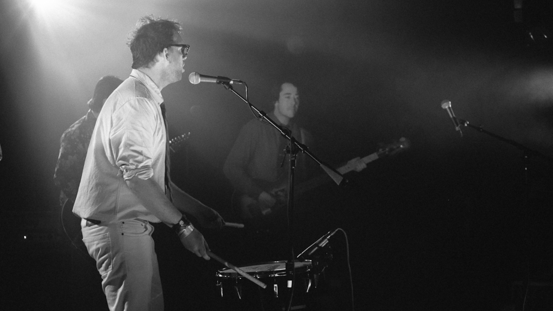 Prime Video: Caveman