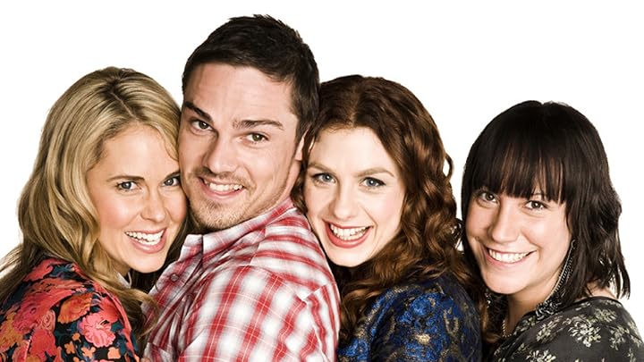 Amazon.com: Go Girls : Anna Hutchison, Alix Bushnell, Bronwyn Turei ...