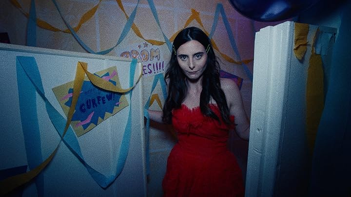 Amazon.com: Dragged Beneath the Shadows : Nina Fokker, Samantha Smart ...