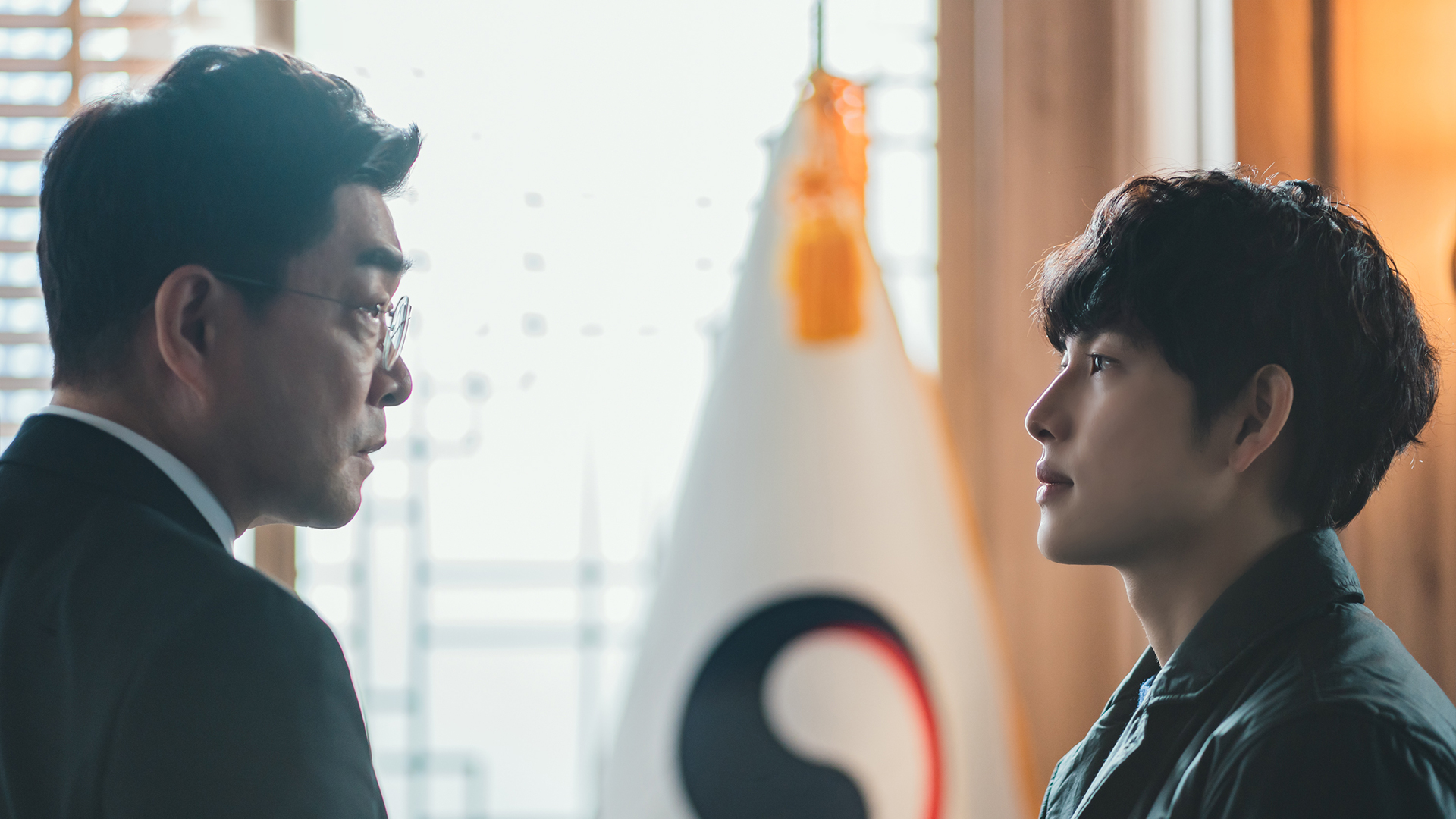 Watch Tracer Season 2 | Prime Video