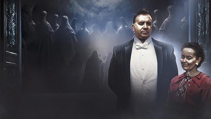 Amazon.com: The Warrens - History's Most Famous Paranormal ...