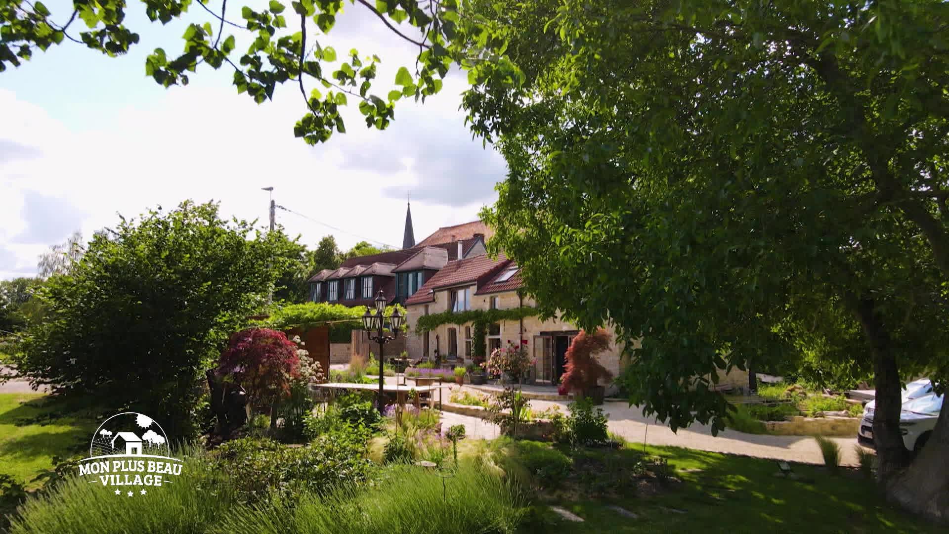 Prime Video: Mon plus beau village - Saison 1