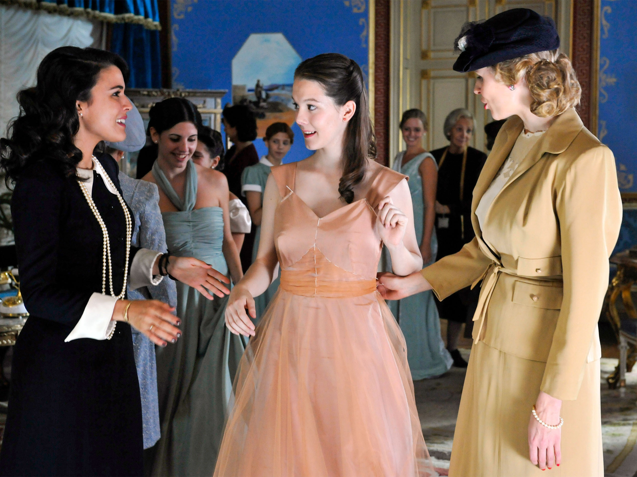 Prime Video: The Time In Between, Season 1