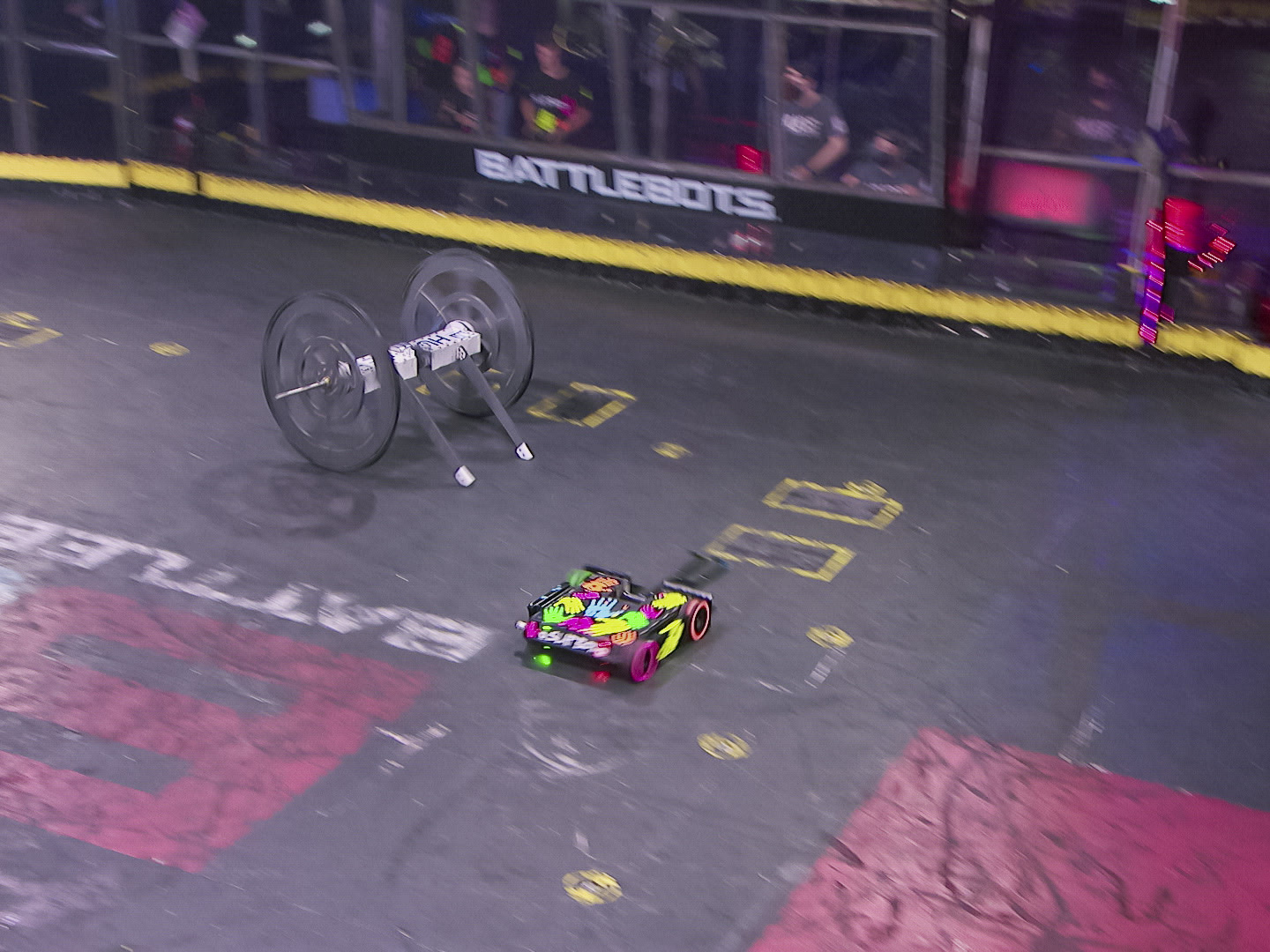 Prime Video: Battlebots: Bounty Hunters - Season 1