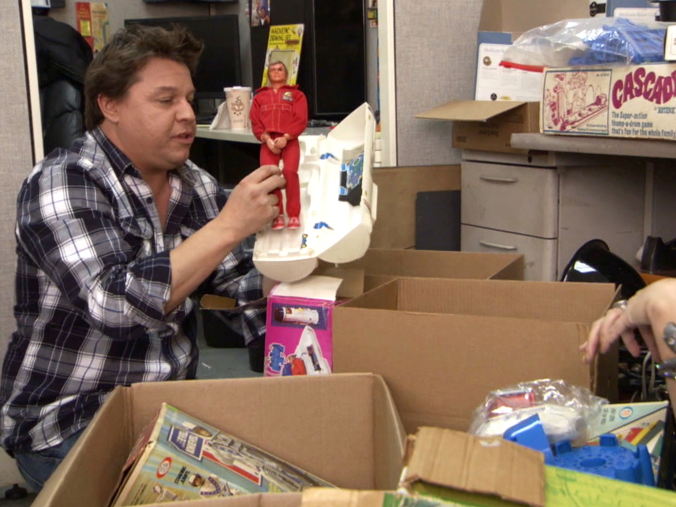 Prime Video: Toy Hunter - Season 2