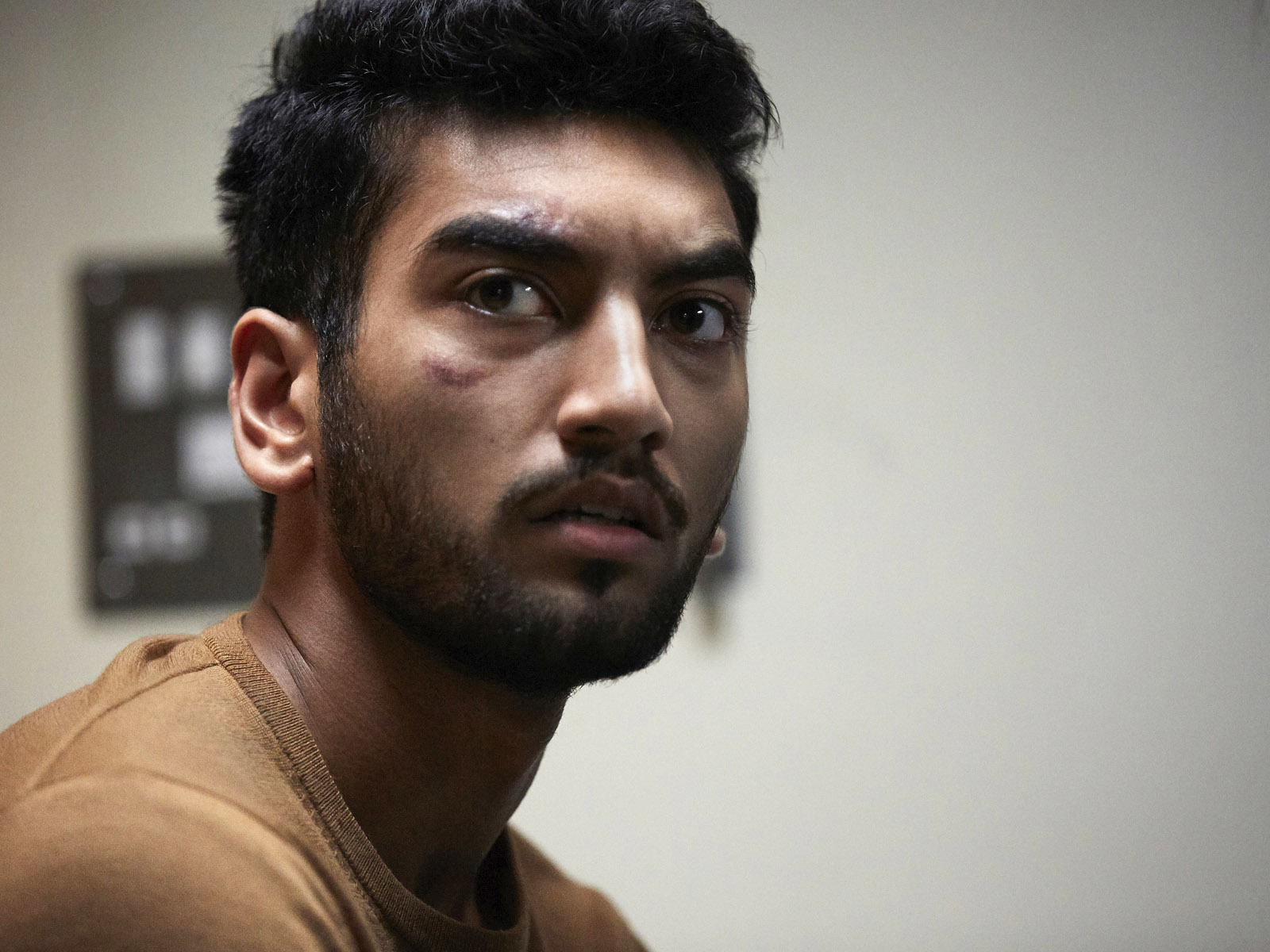 Prime Video: Informer - Season 1