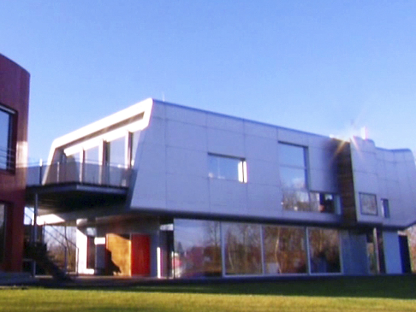 Prime Video: World's Most Extreme Homes - Season 5