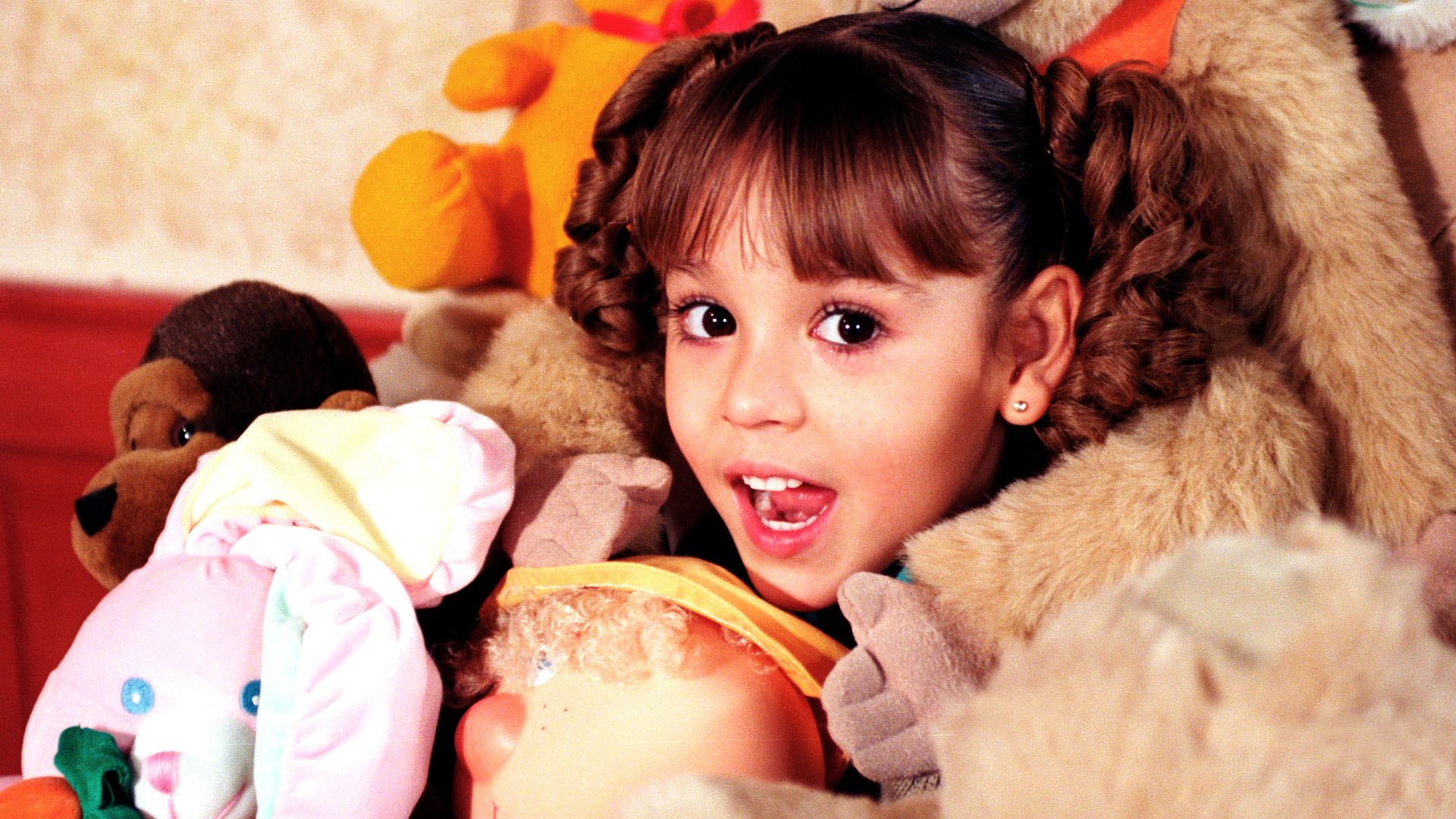 Amazon.com: María Belén season-1 : Harry Geithner, Nora Salinas, Danna ...