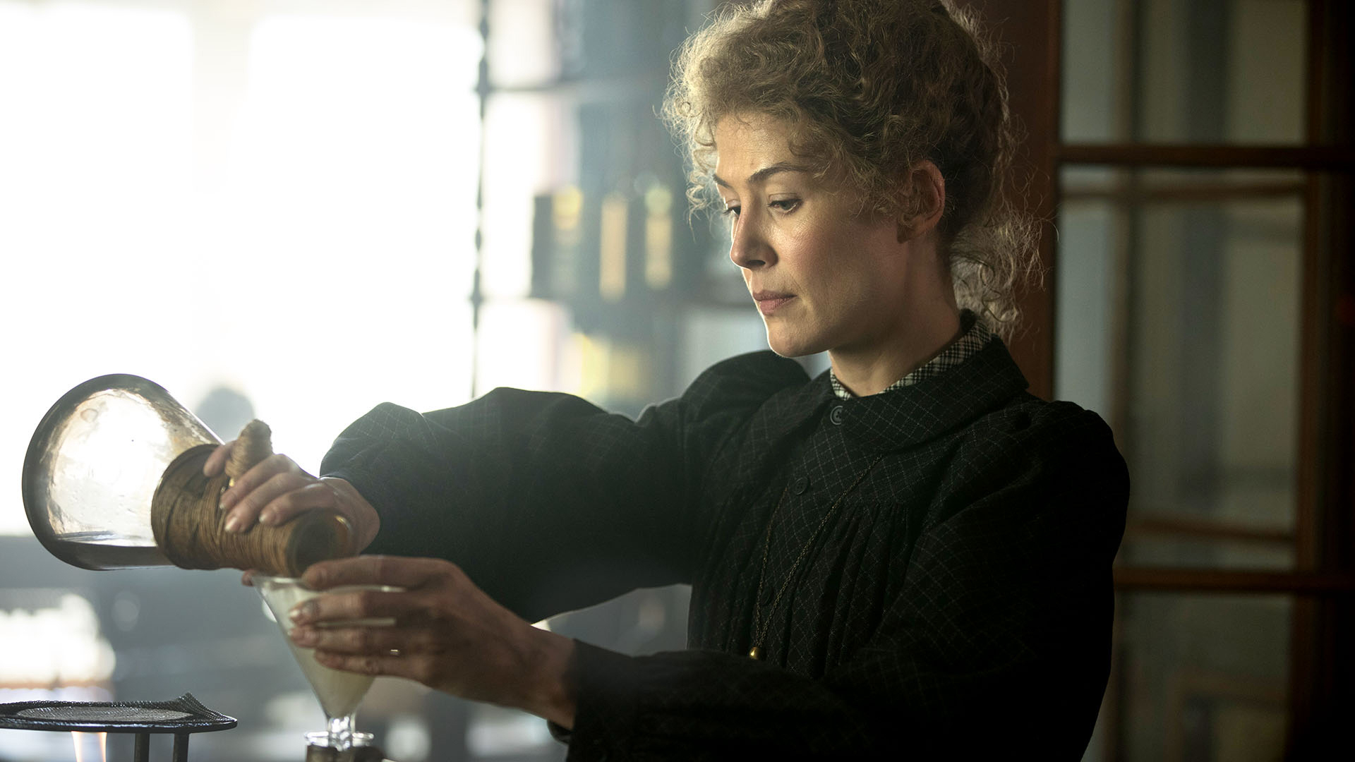 Prime Video: Radioactive