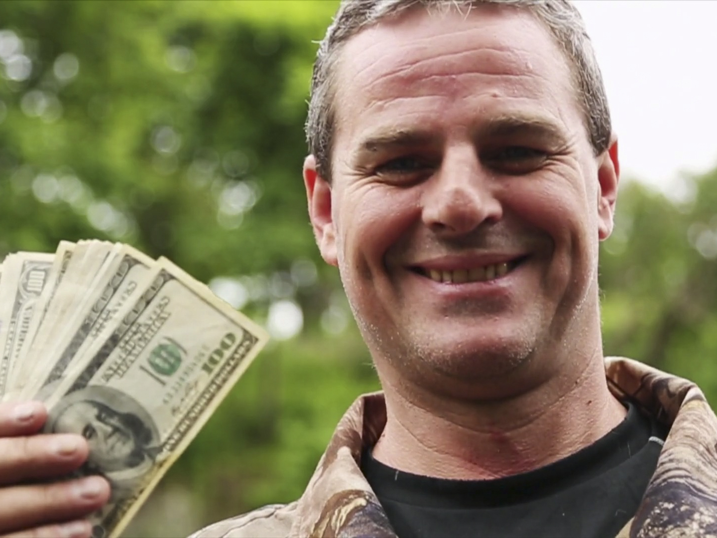 Prime Video: Cold River Cash - Season 1